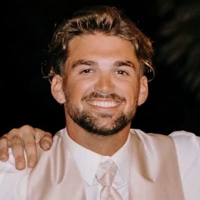 Bareboat Bachelorette Bash up to 11 passengers – Crab Island Adventures